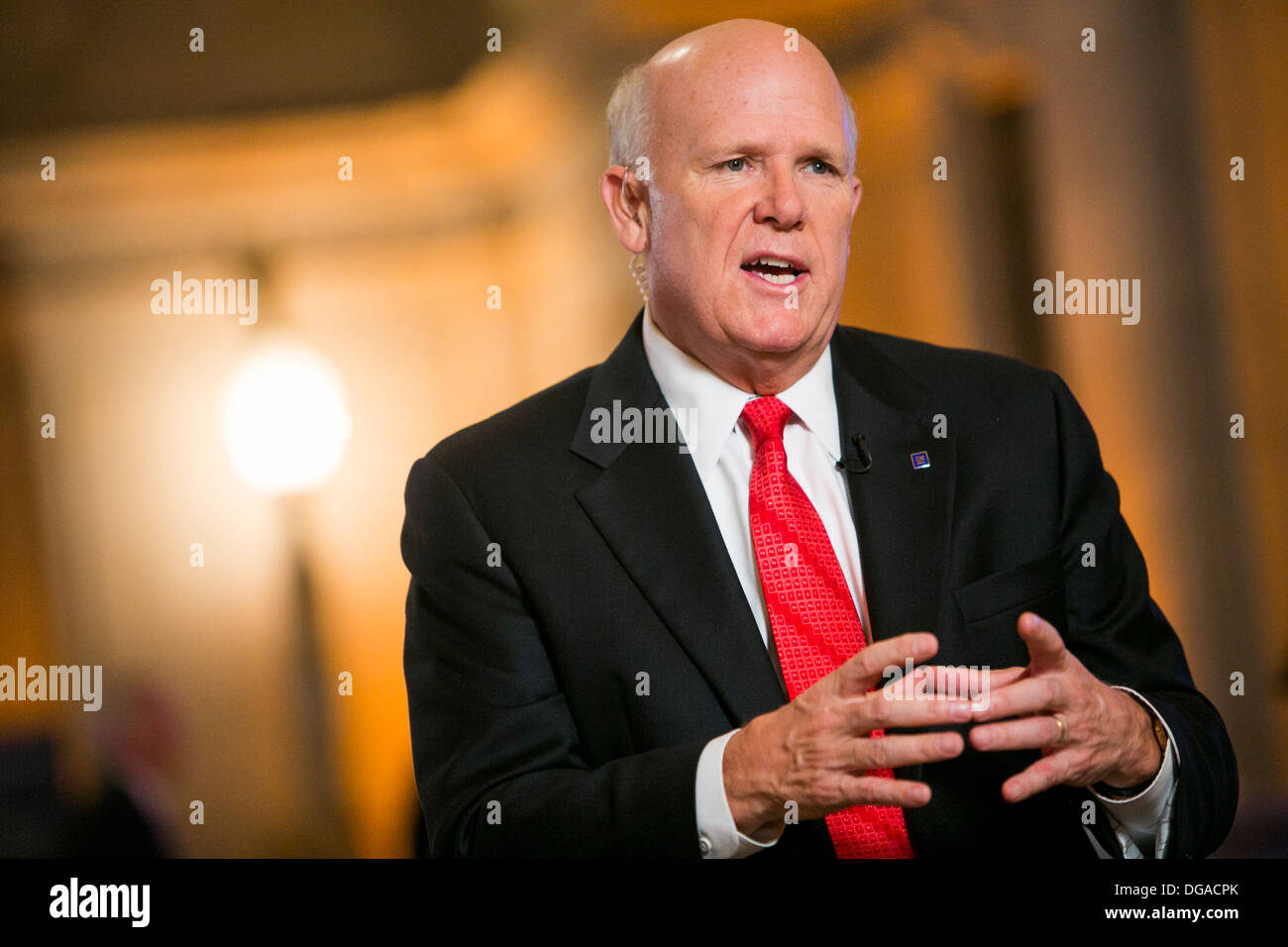 Daniel Akerson Chairman and Chief Executive Officer of General Motors ...