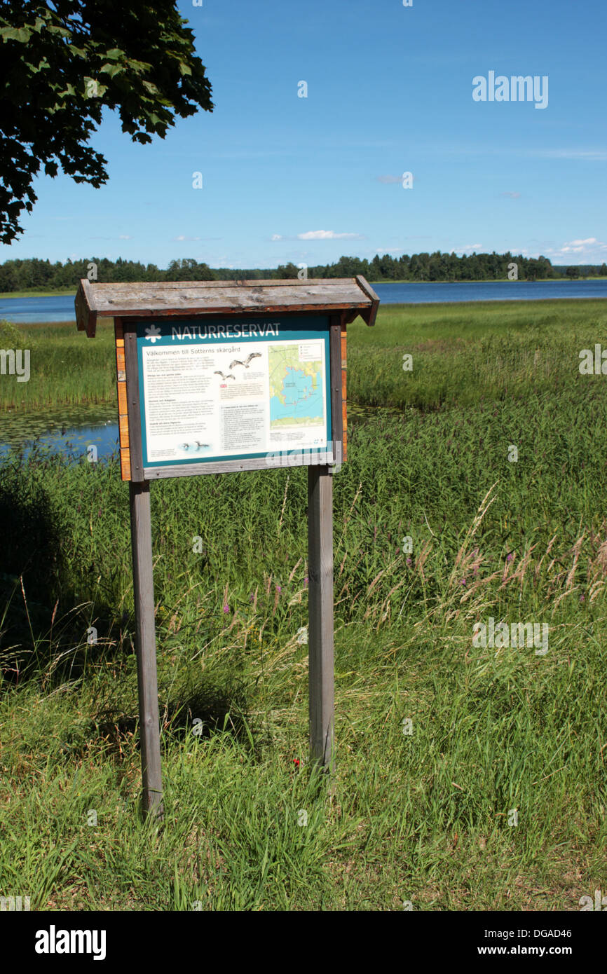 Nature reserve sign map hi-res stock photography and images - Alamy