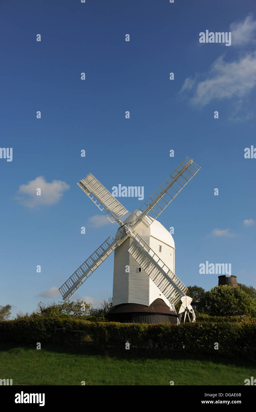 South downs windmills sussex hi-res stock photography and images - Alamy
