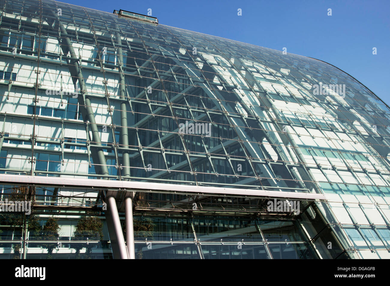 Berliner Bogen Hamburg High Resolution Stock Photography and Images - Alamy