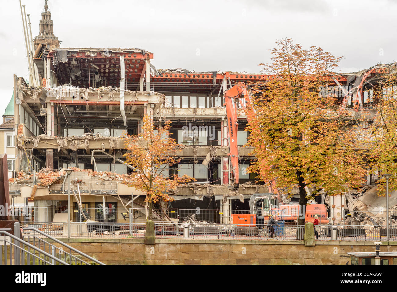 Condemned house hi-res stock photography and images - Alamy