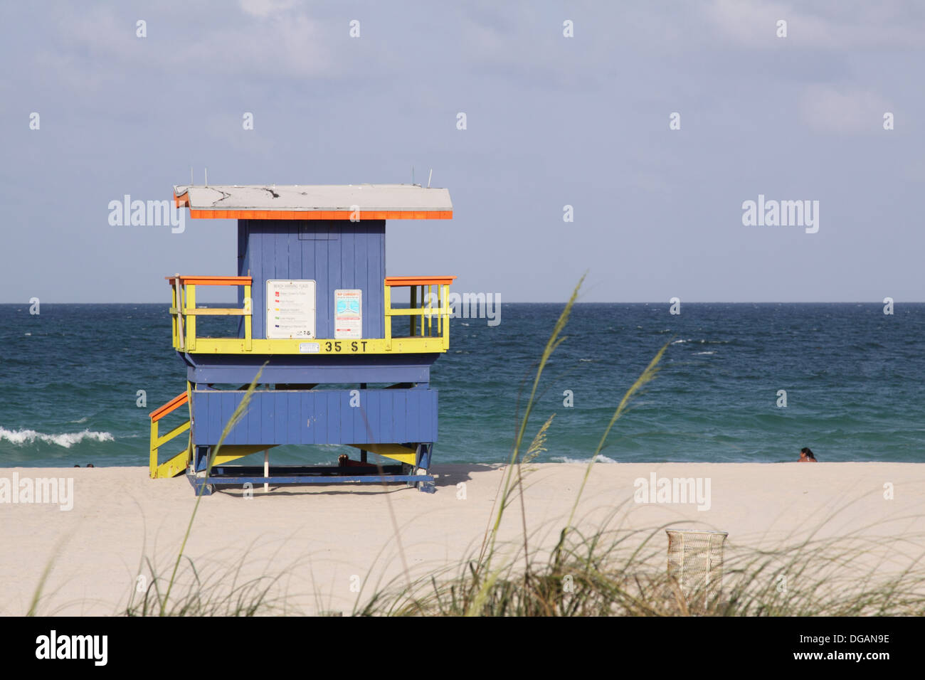 Miami beach lifeguard house hi-res stock photography and images - Alamy