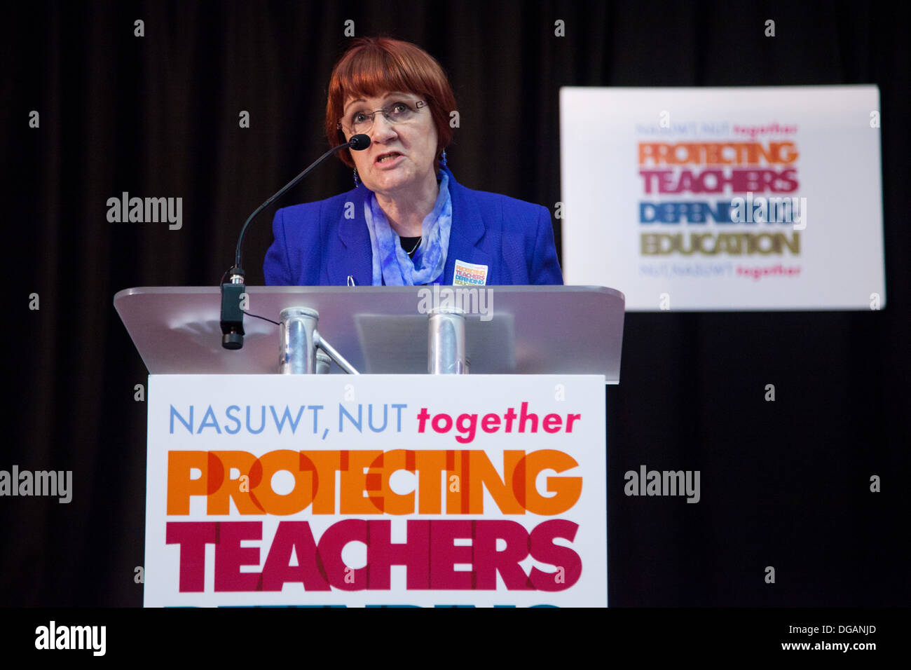 Nasuwt strike hi-res stock photography and images - Alamy