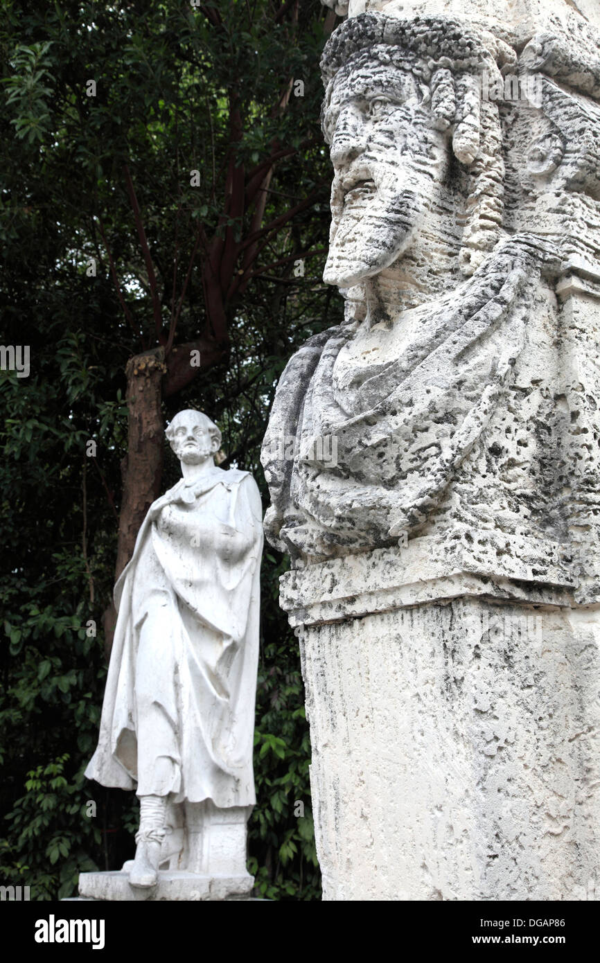Miami vizcaya museum garden statue hi-res stock photography and images ...