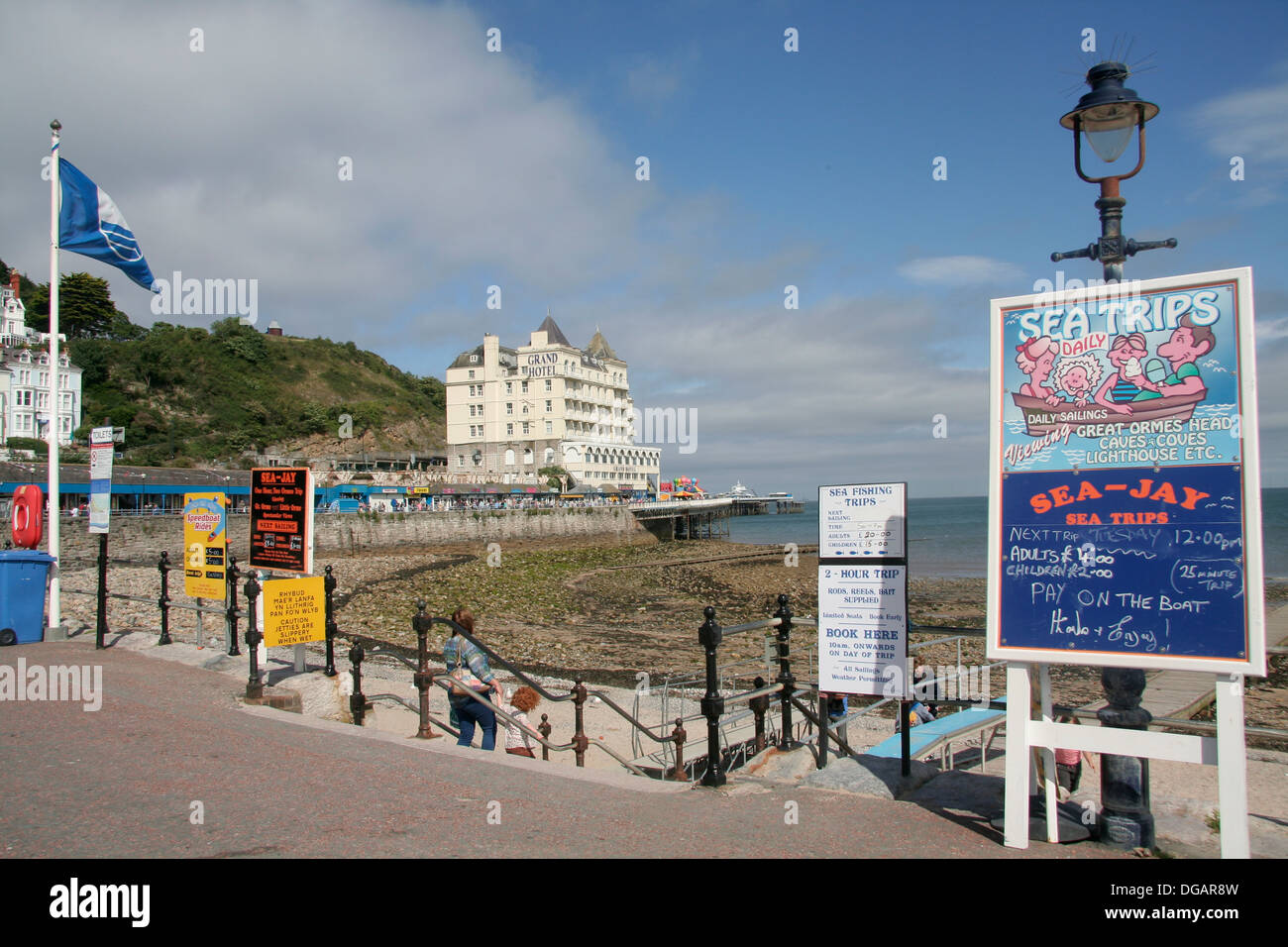 Llandudno Seafront High Resolution Stock Photography and Images - Alamy