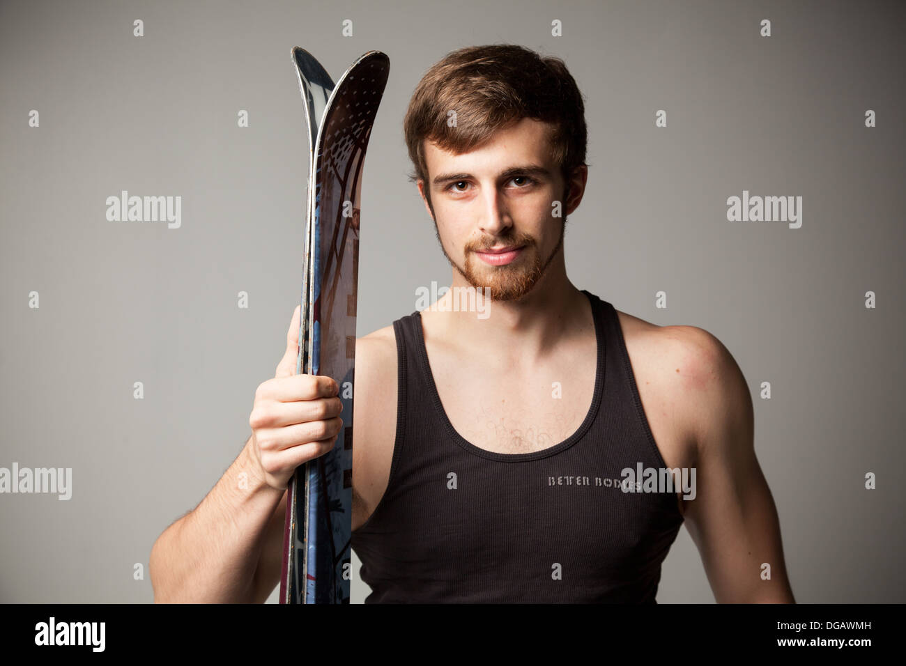 Muscular male physique hi-res stock photography and images - Alamy