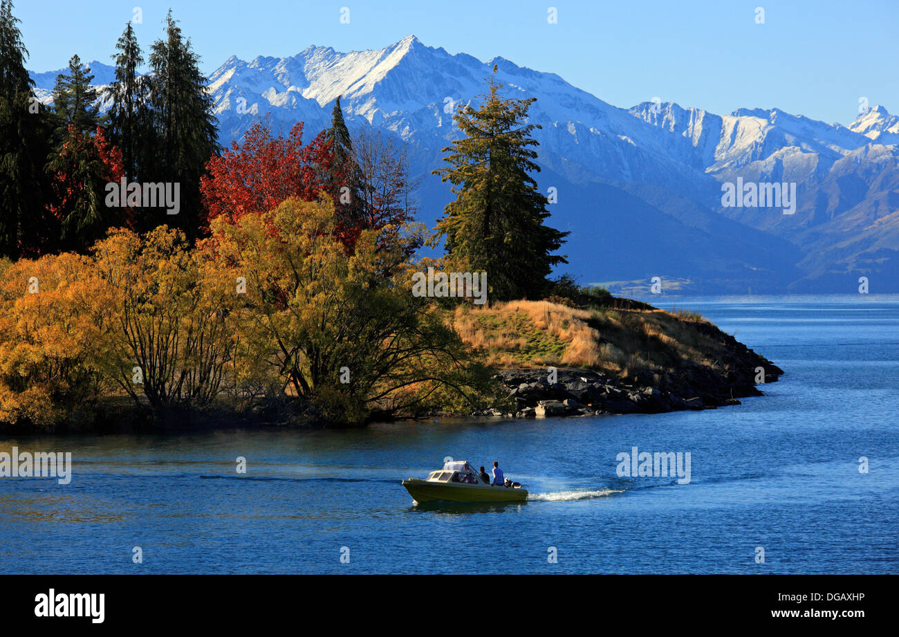 Lake dunstan new zealand hi-res stock photography and images - Alamy