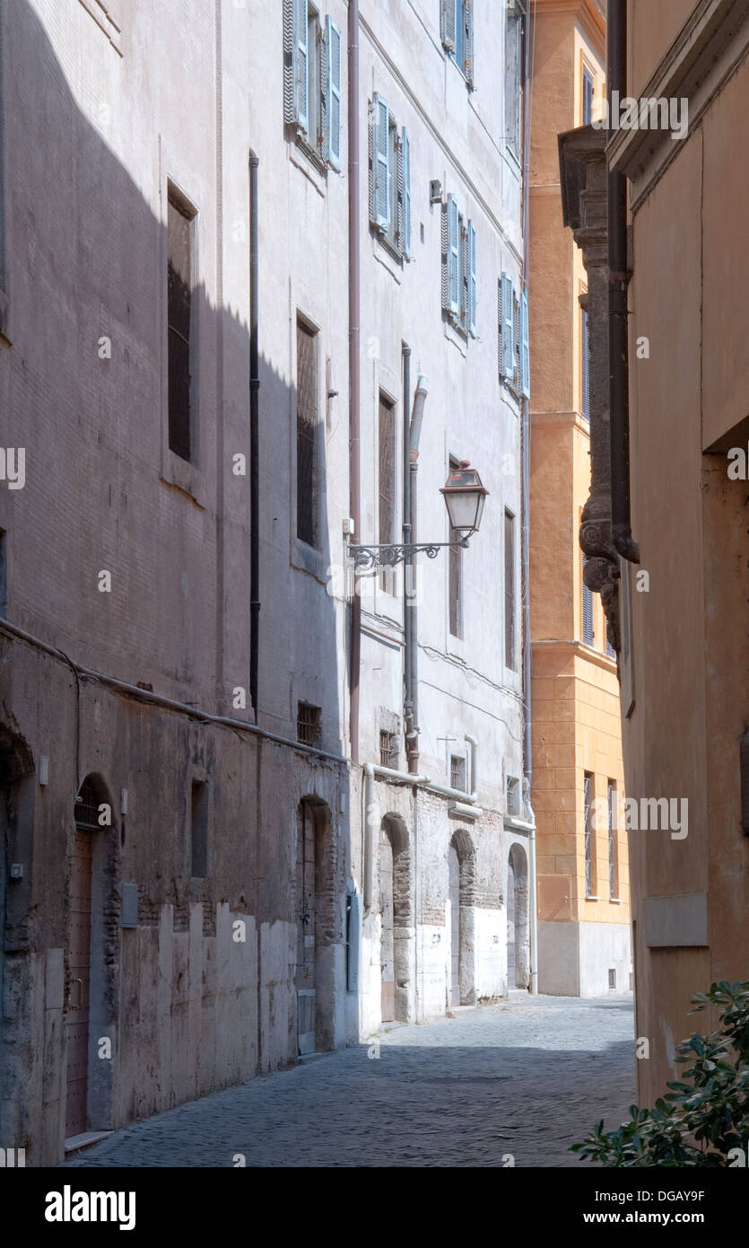 An old side street in central Rome Italy Stock Photo - Alamy