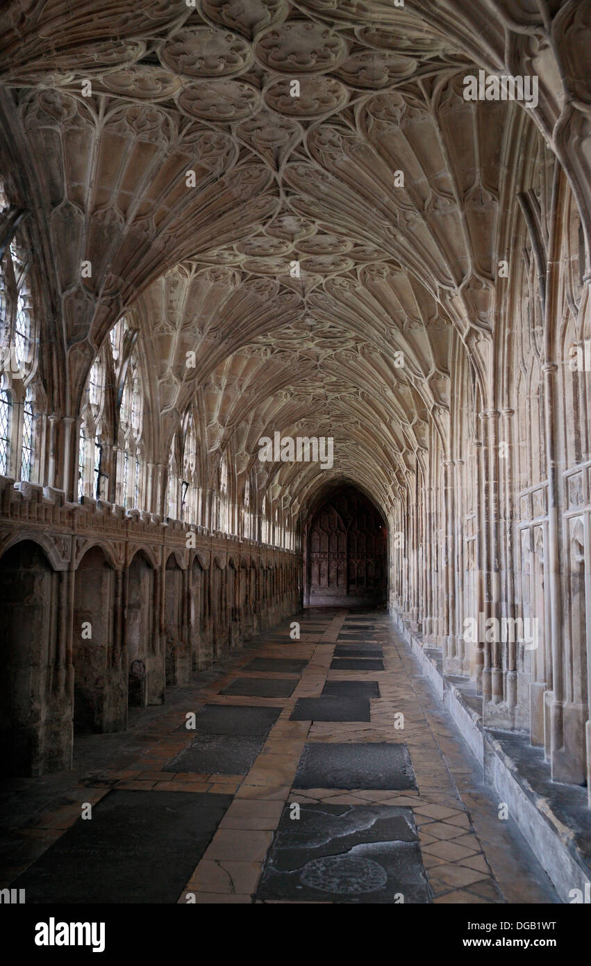 The Cloisters in Gloucester Cathedral, Gloucester, Glous, UK Stock ...