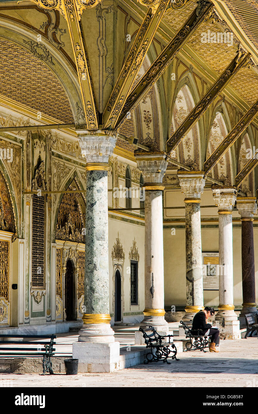 Divan topkapi palace hi-res stock photography and images - Alamy