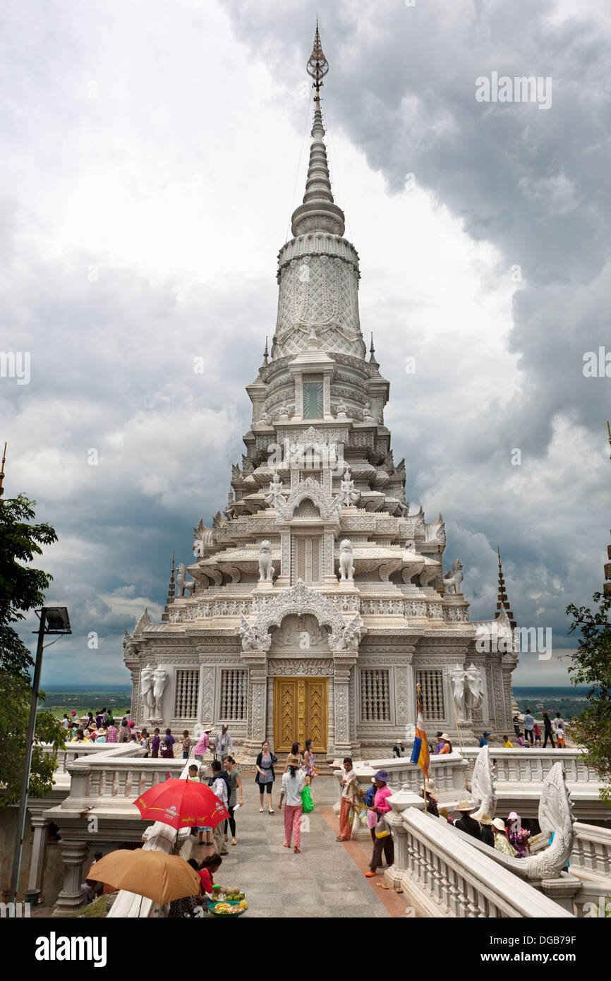 Oudong, cambodia temple hi-res stock photography and images - Alamy