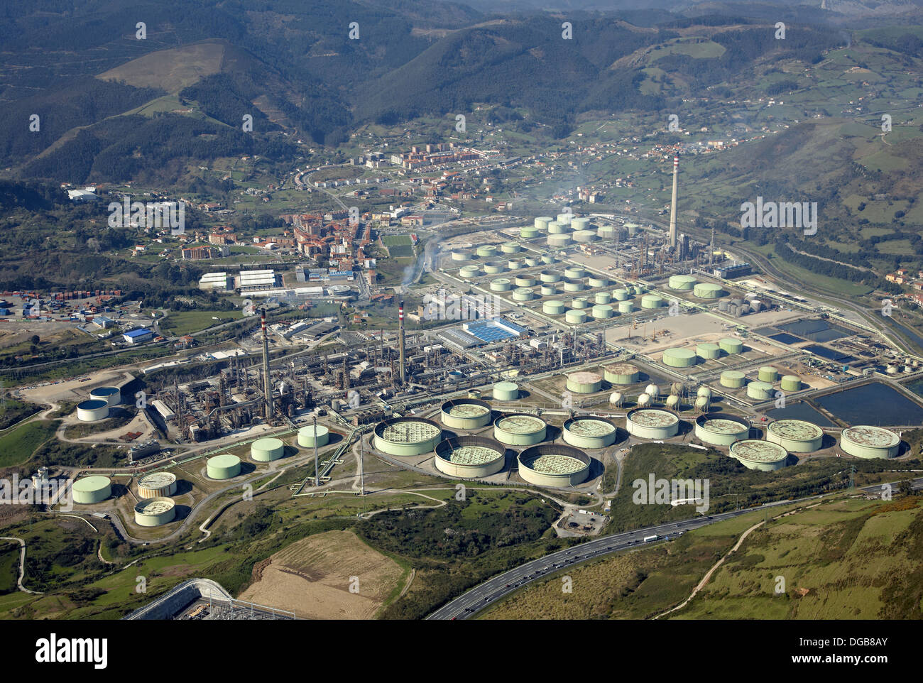 Petronor muskiz hi-res stock photography and images - Alamy