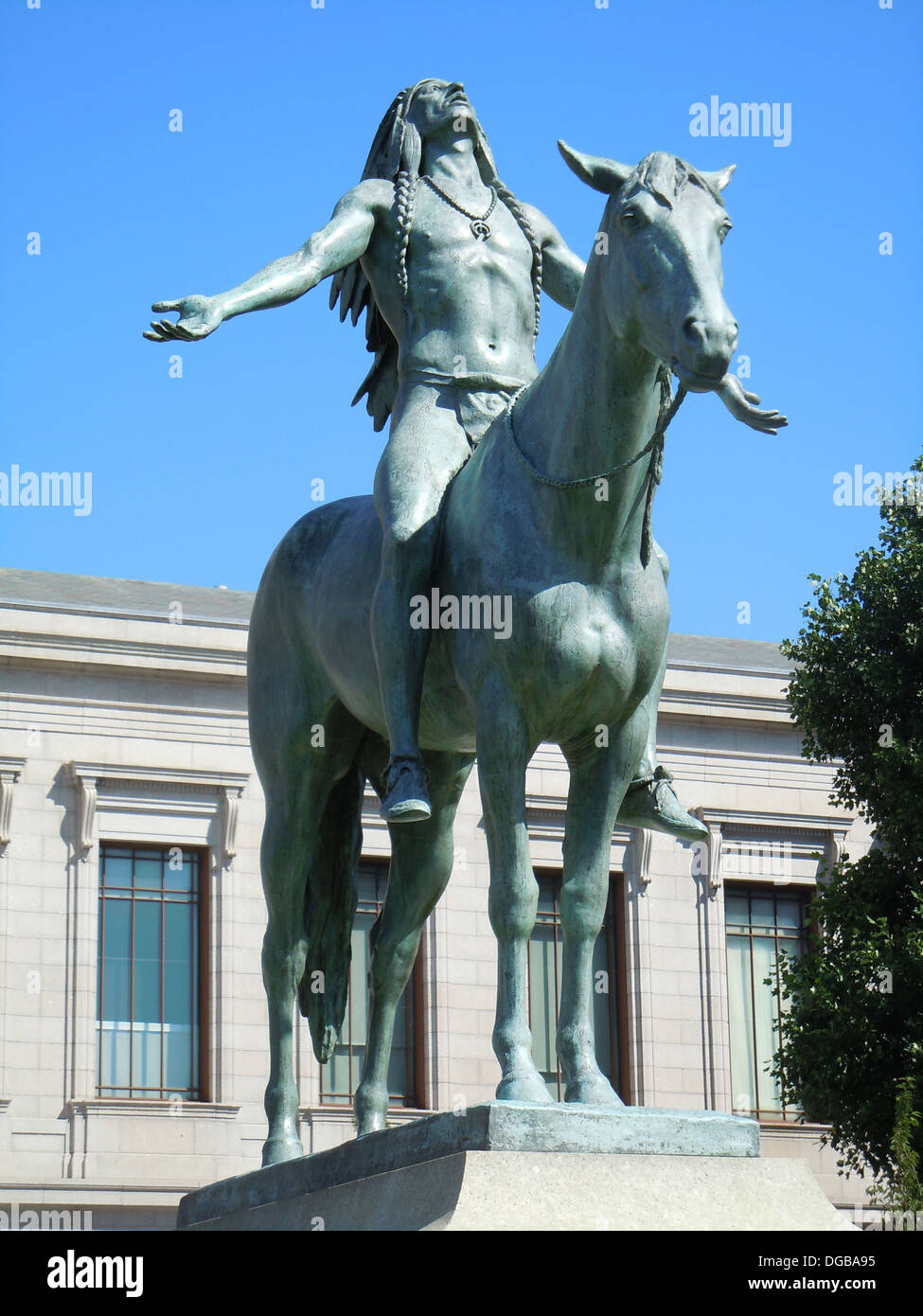 Cyrus The Great Statue Stock Photos & Cyrus The Great Statue Stock ...