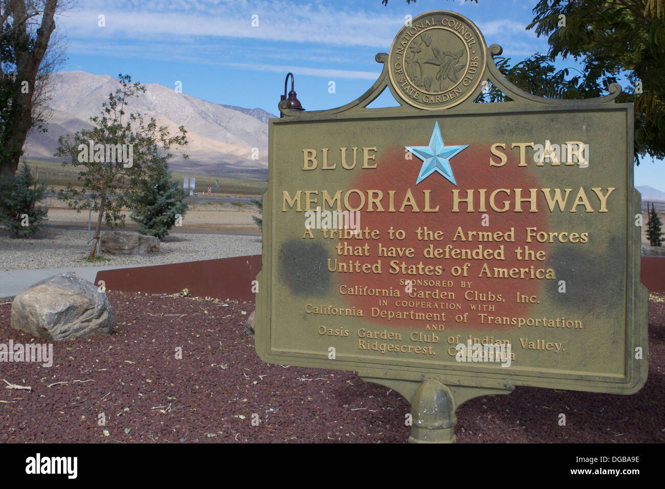 Blue Star memorial highway on highway 395 in California is a tribute to ...