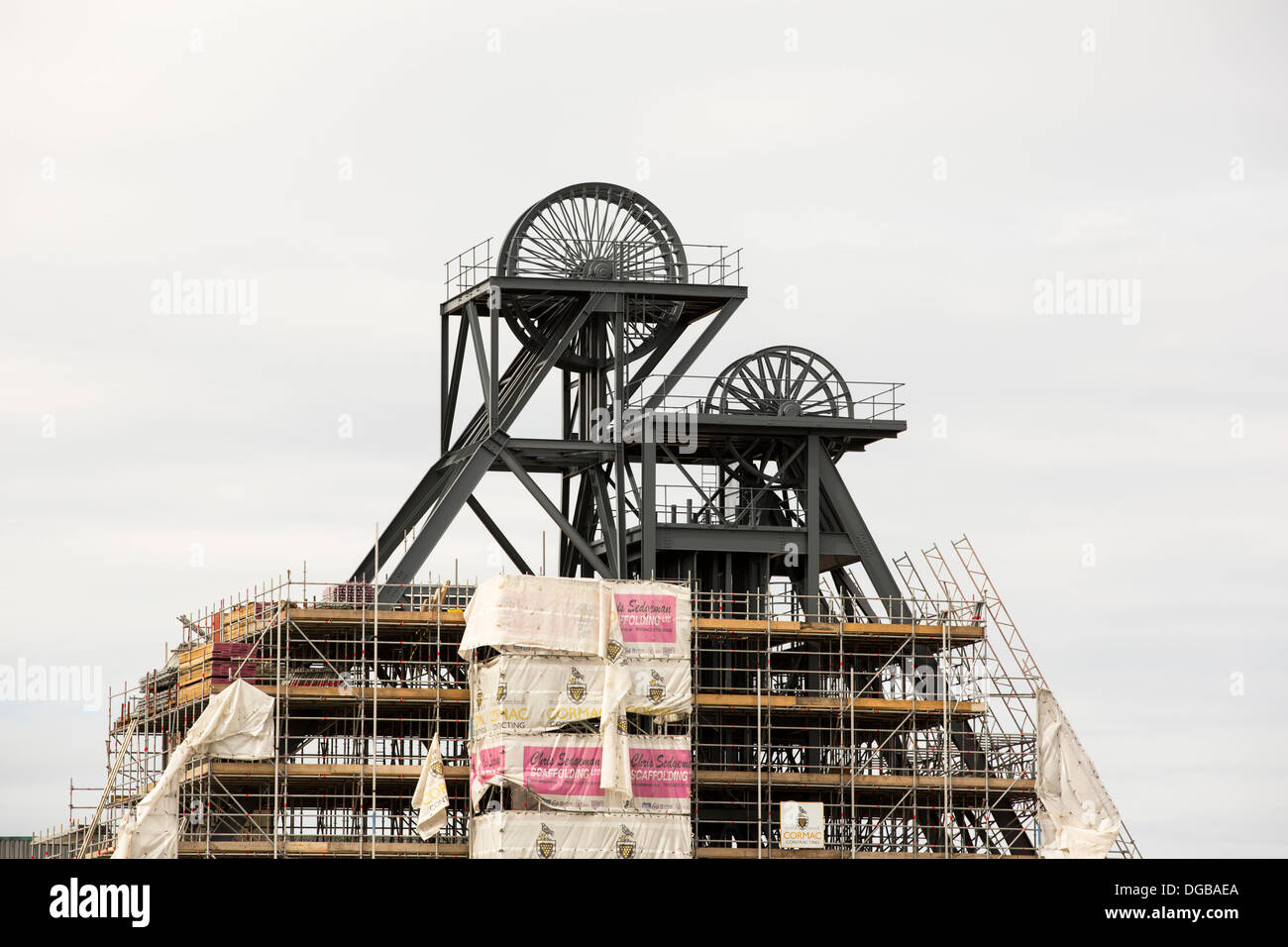 South crofty tin mine hi-res stock photography and images - Alamy