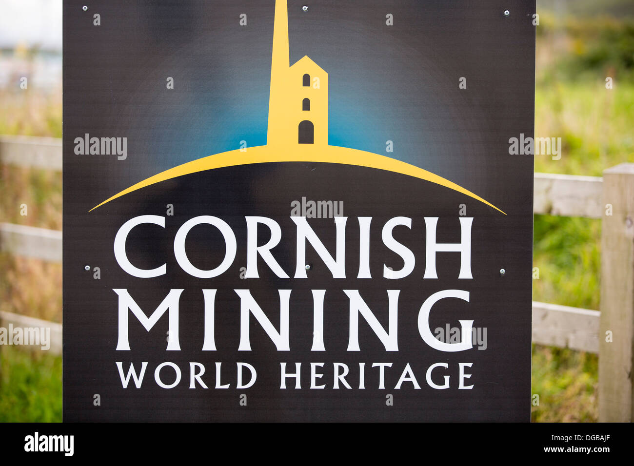 Cornwall engine house heartlands hi-res stock photography and images ...