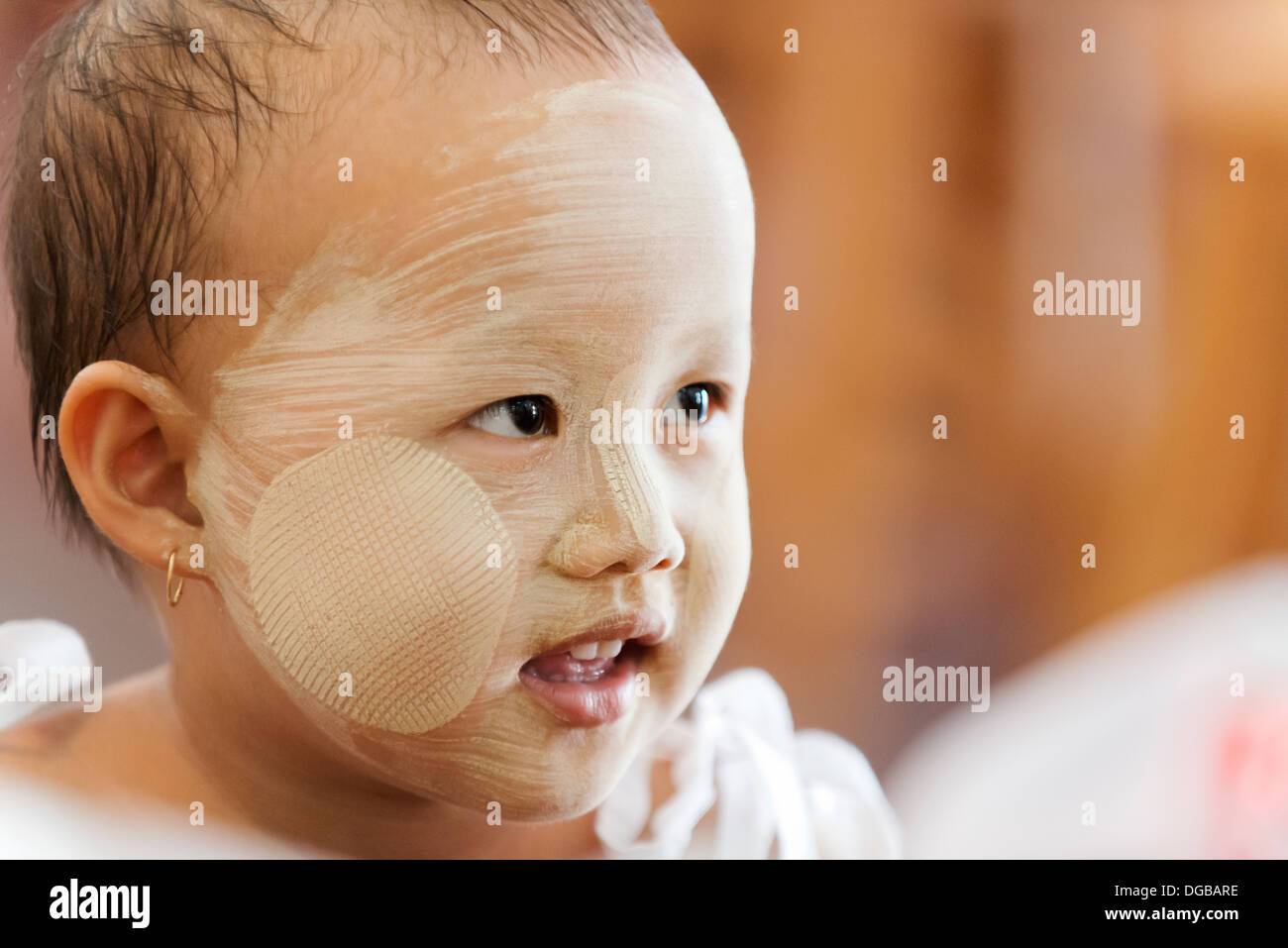 Thanaka High Resolution Stock Photography and Images - Alamy