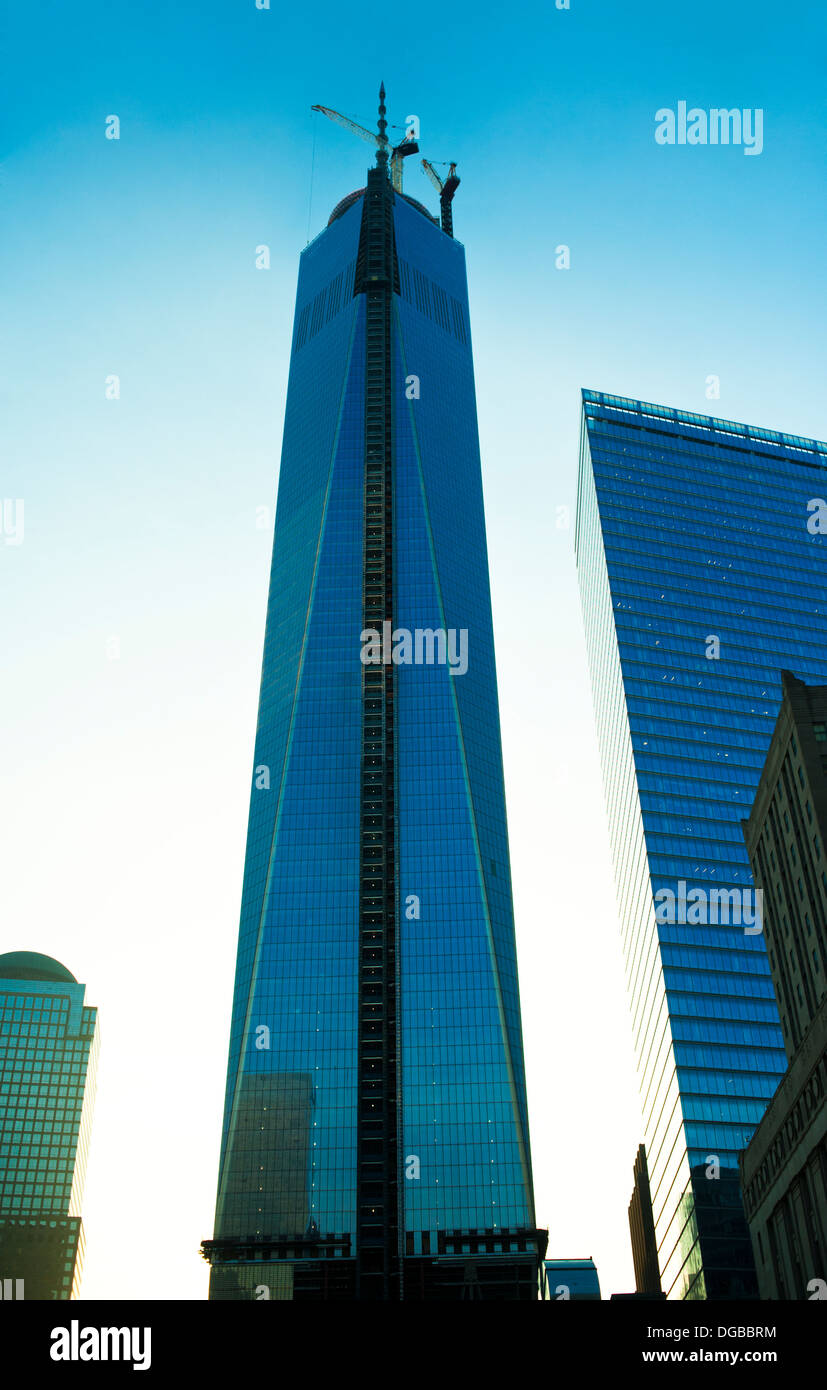 New work trade center construction hi-res stock photography and images ...