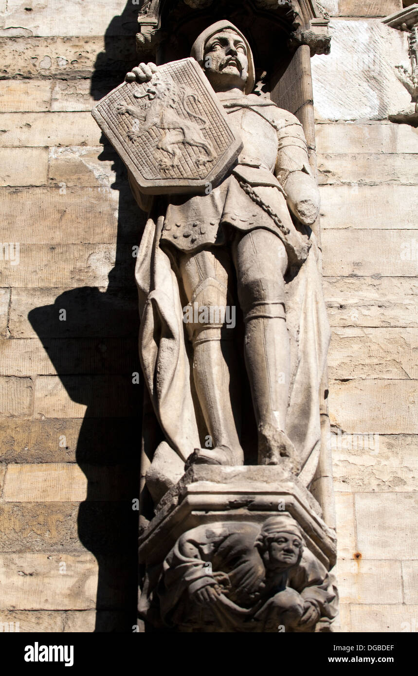 One of the sculptures on the iconic Brussels City Hall building in ...