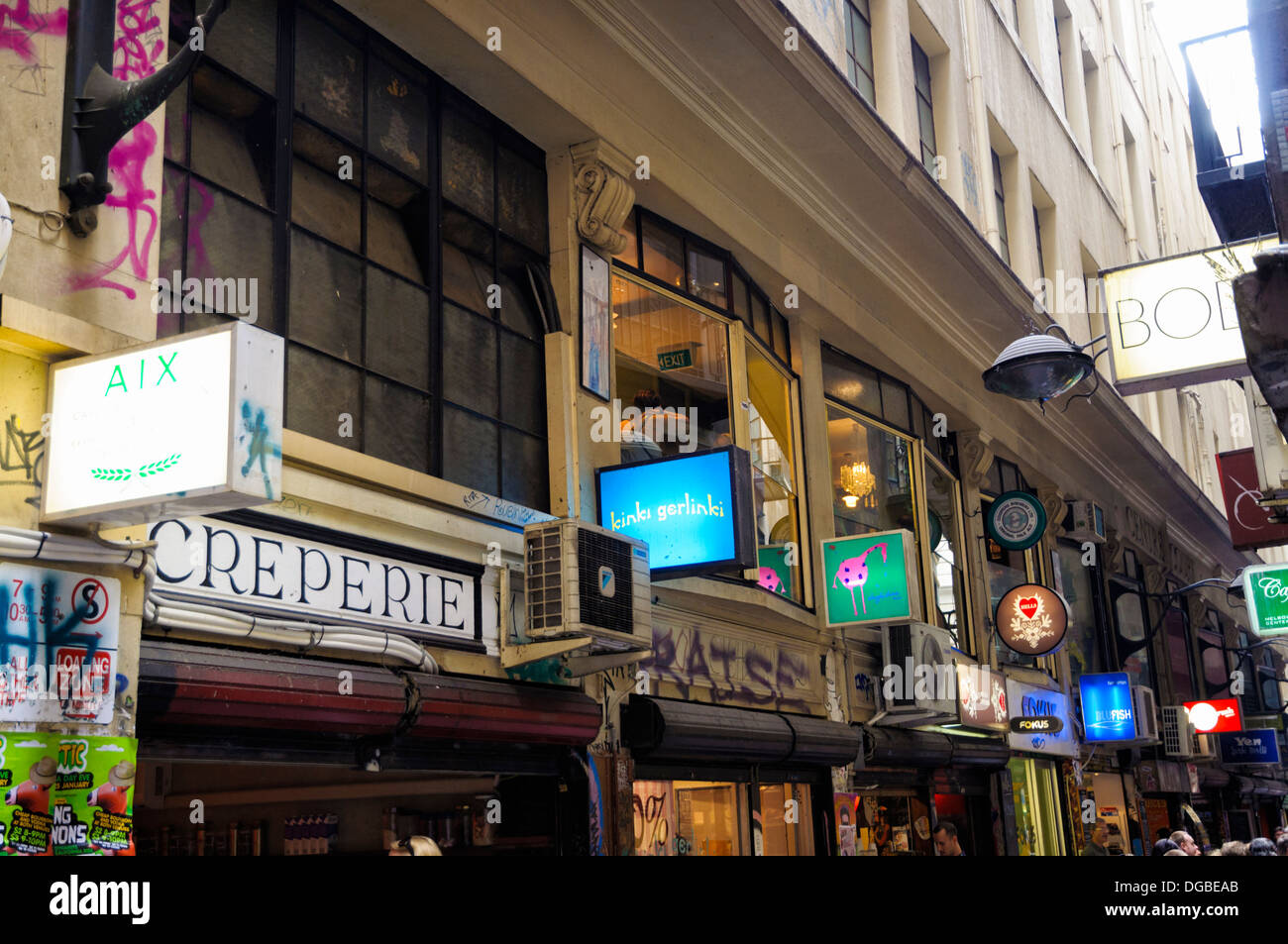 Melbourne laneways: signs outside the trendy atmospheric shops Stock ...