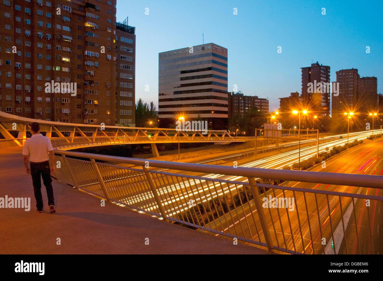 Paloma de color hi-res stock photography and images - Alamy