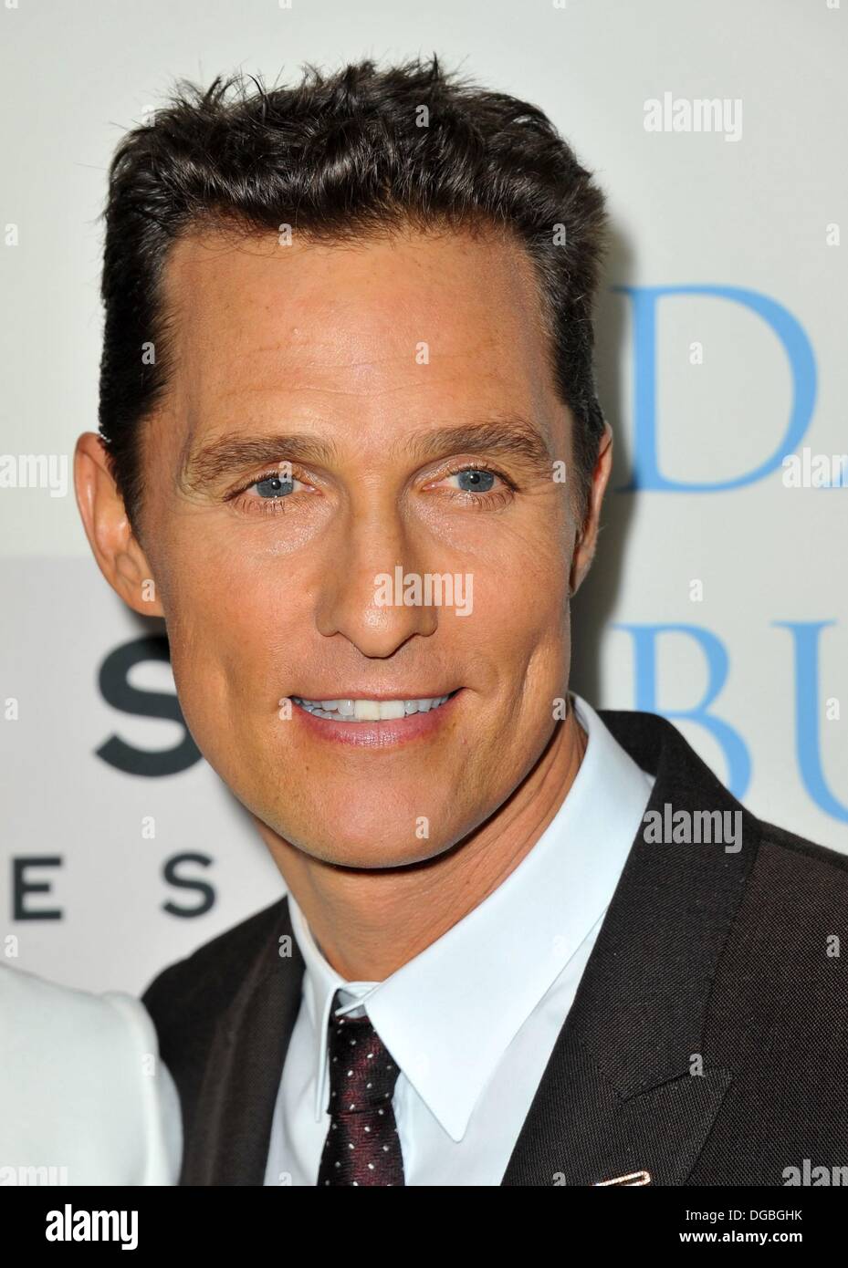 Los Angeles, CA, USA. 17th Oct, 2013. Matthew McConaughey at arrivals ...