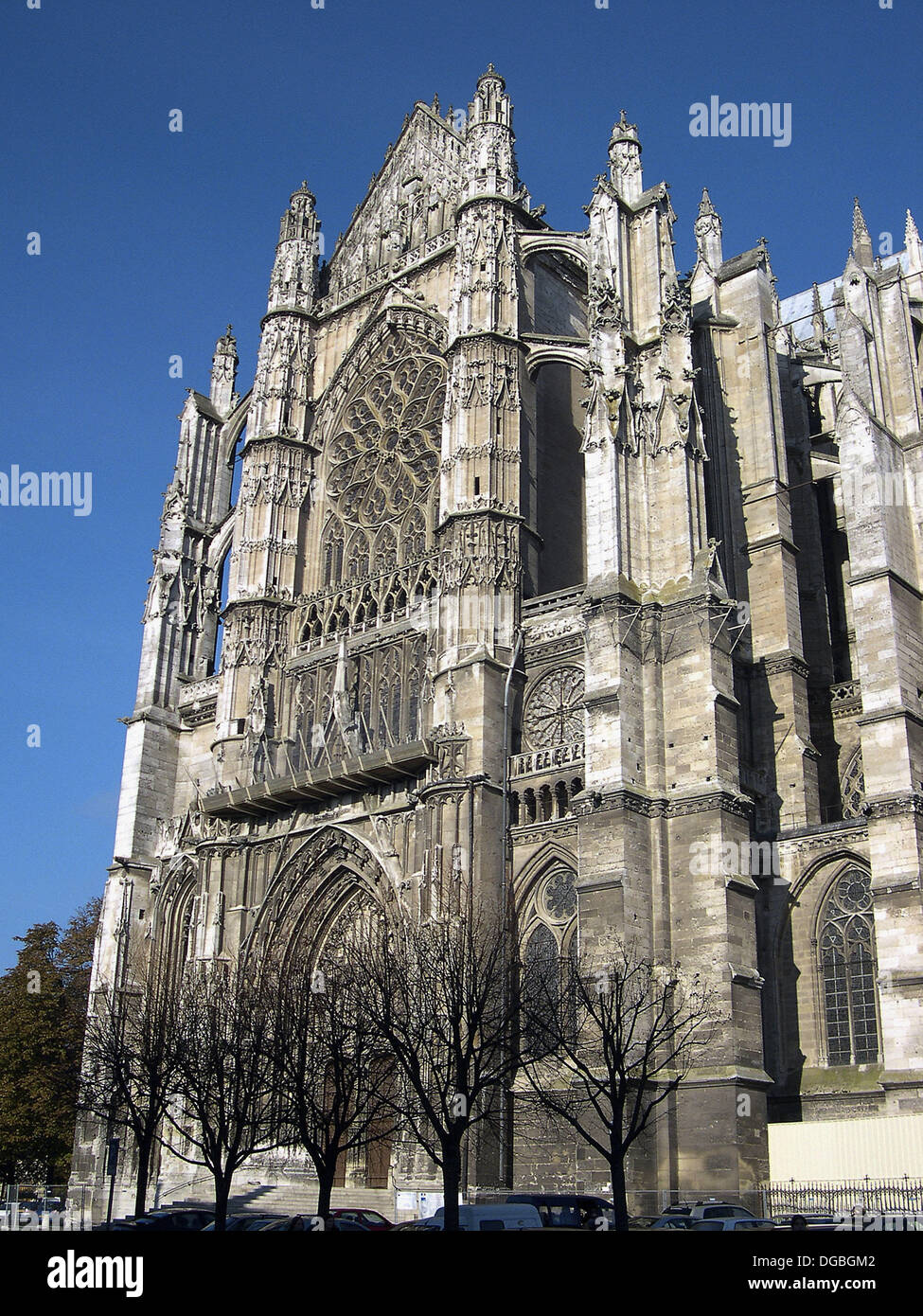 Beauvais cathedral, france hi-res stock photography and images - Alamy