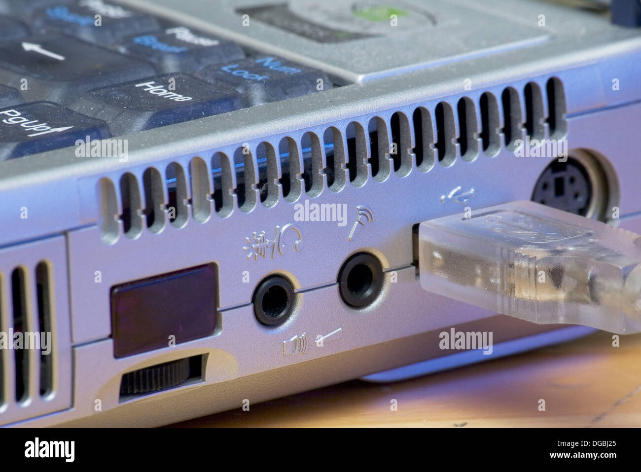 Female connector serial port hi-res stock photography and images - Alamy