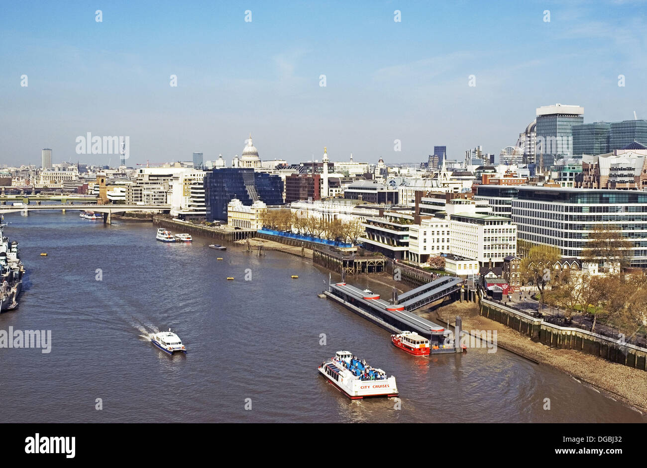 Riverscape hi-res stock photography and images - Alamy