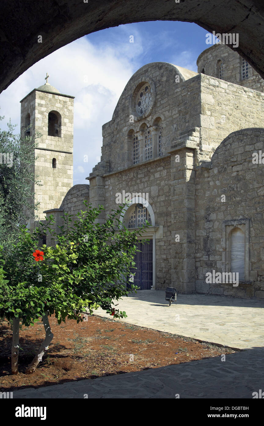 St barnabas church hi-res stock photography and images - Alamy