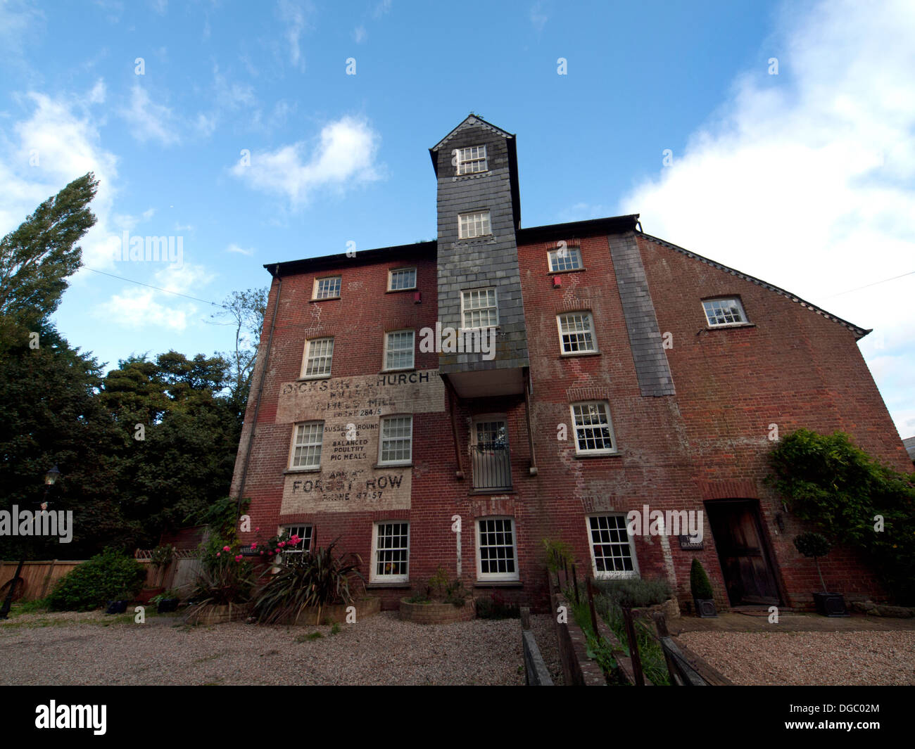 The small village of Isfield Stock Photo - Alamy