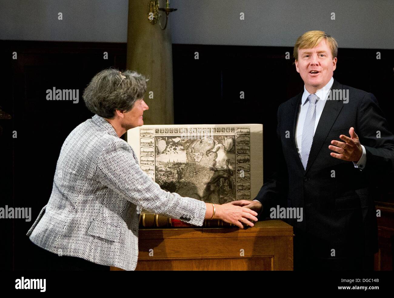Amsterdam, The Netherlands. 17th Oct, 2013. Dutch King Willem-Alexander ...