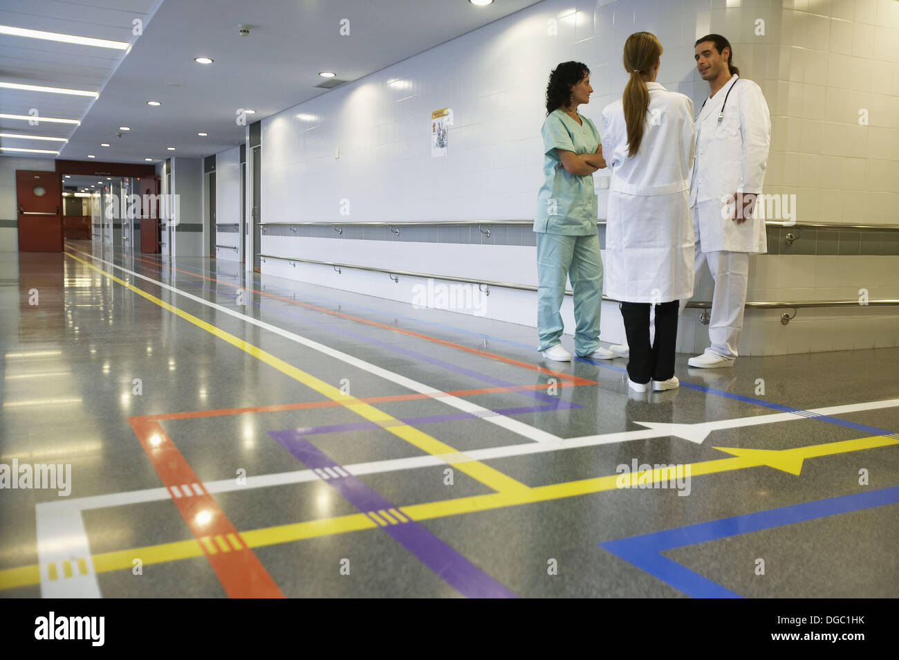 Doctors and nurse in the department of medical imaging for diagnosis ...