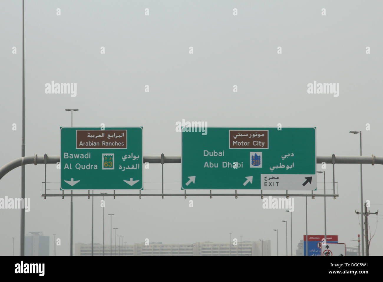 Dubai sign motorway hi-res stock photography and images - Alamy