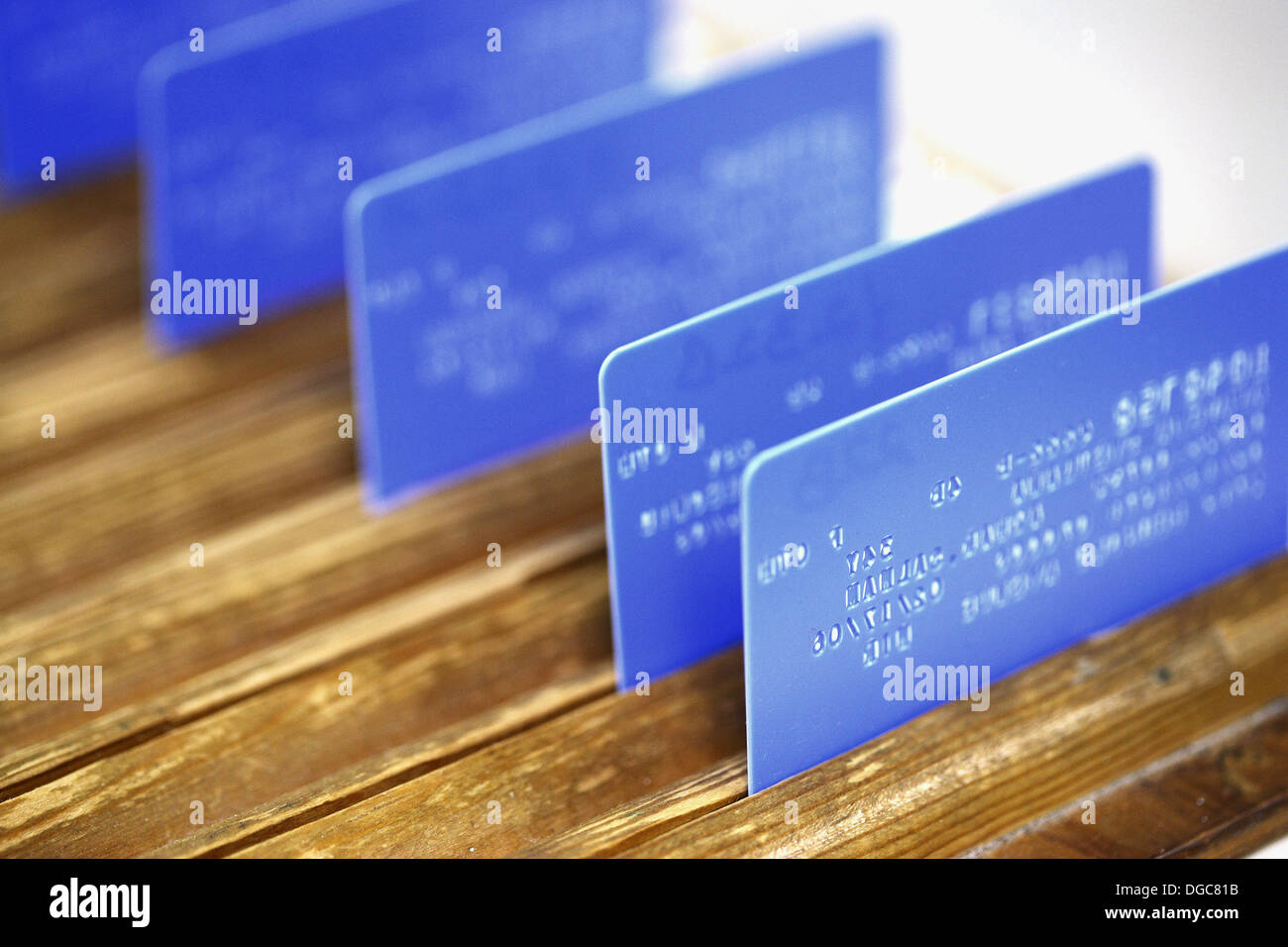 Life support rack hi-res stock photography and images - Alamy