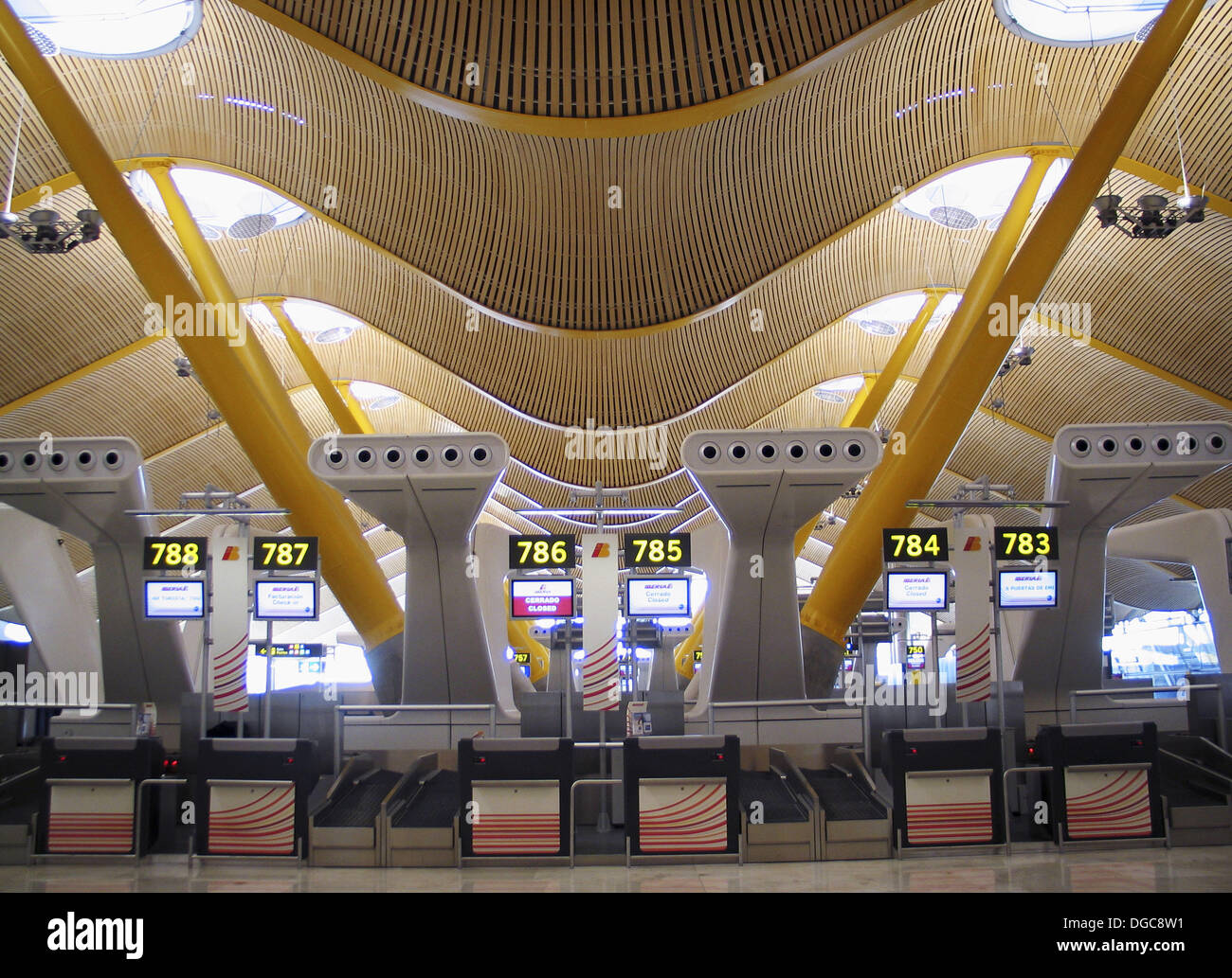 Terminal number 4 hi-res stock photography and images - Alamy