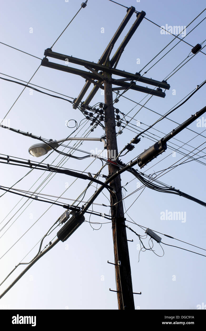Telephone wires pole hi-res stock photography and images - Alamy