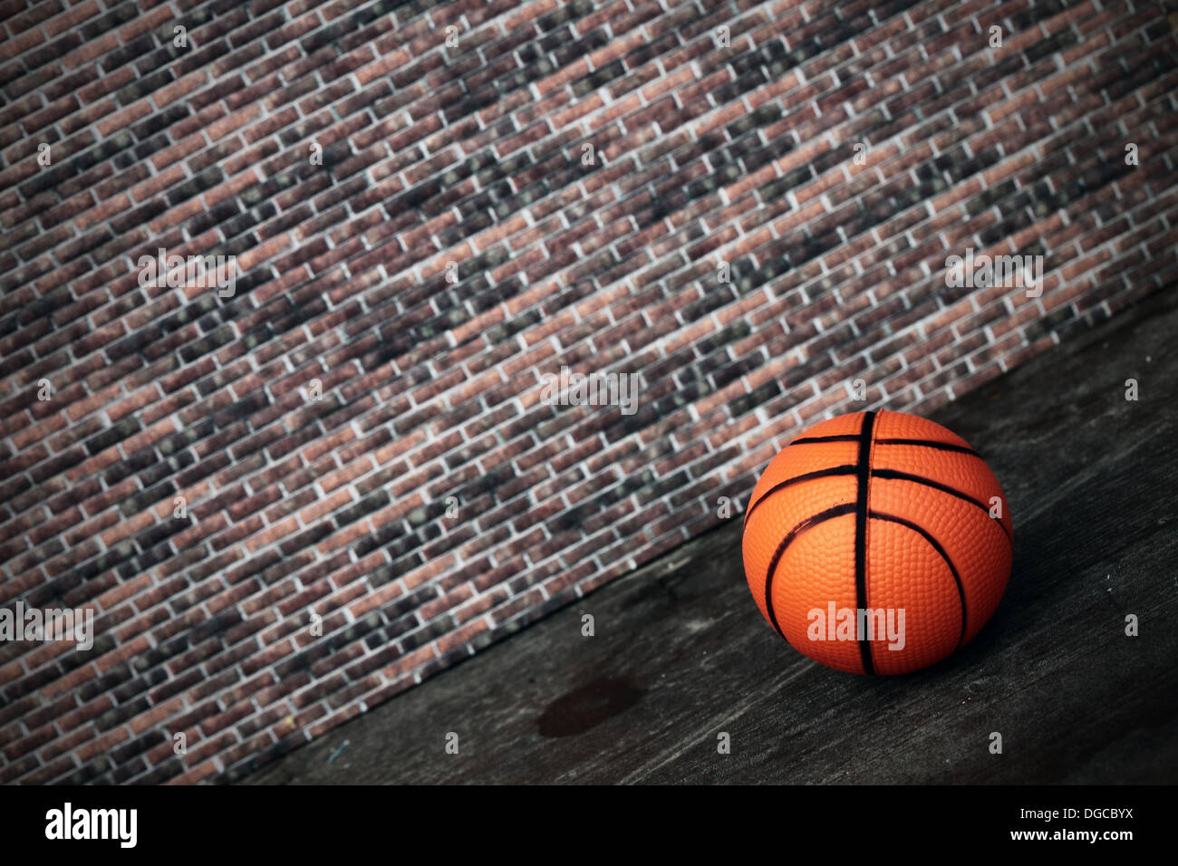 abandoned basketball ball Stock Photo - Alamy