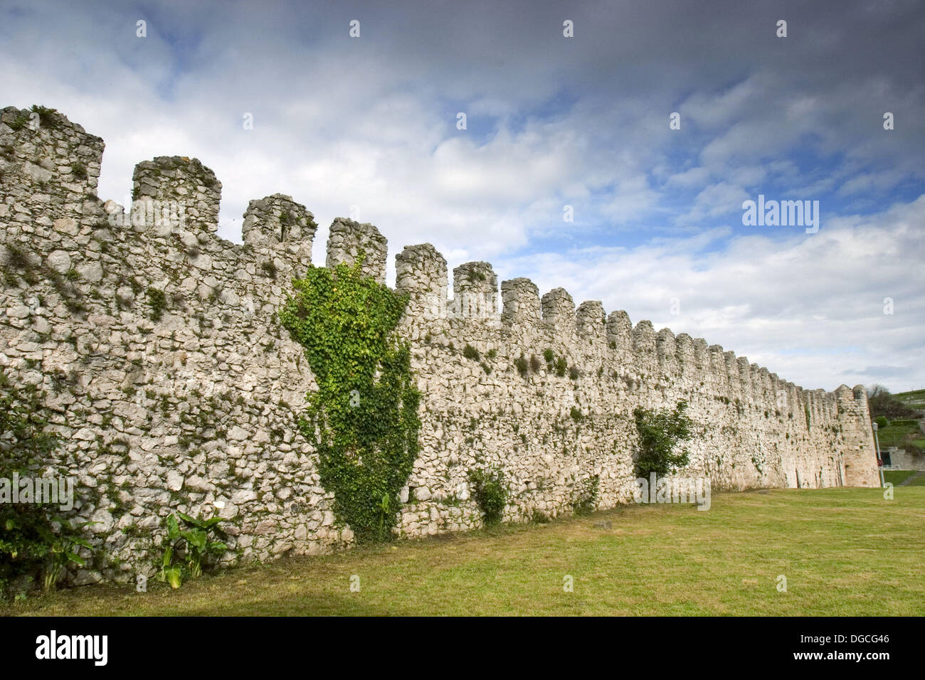 13th century walls hi-res stock photography and images - Alamy