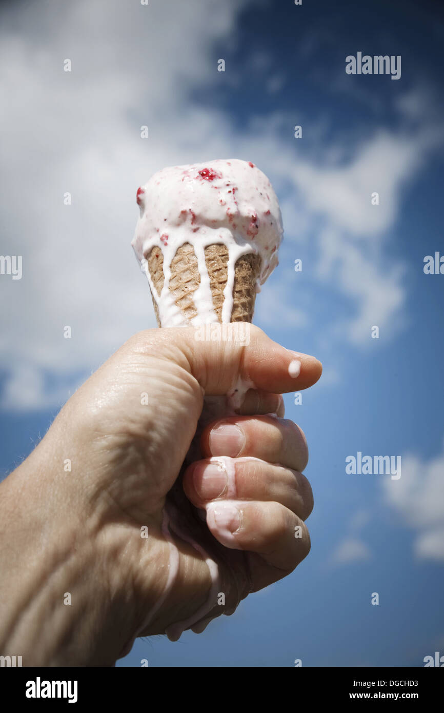 Food mess man hi-res stock photography and images - Alamy