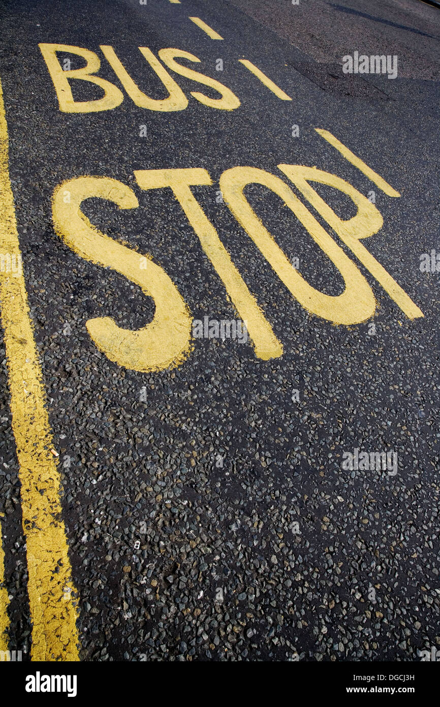 Buss stop sign hi-res stock photography and images - Alamy