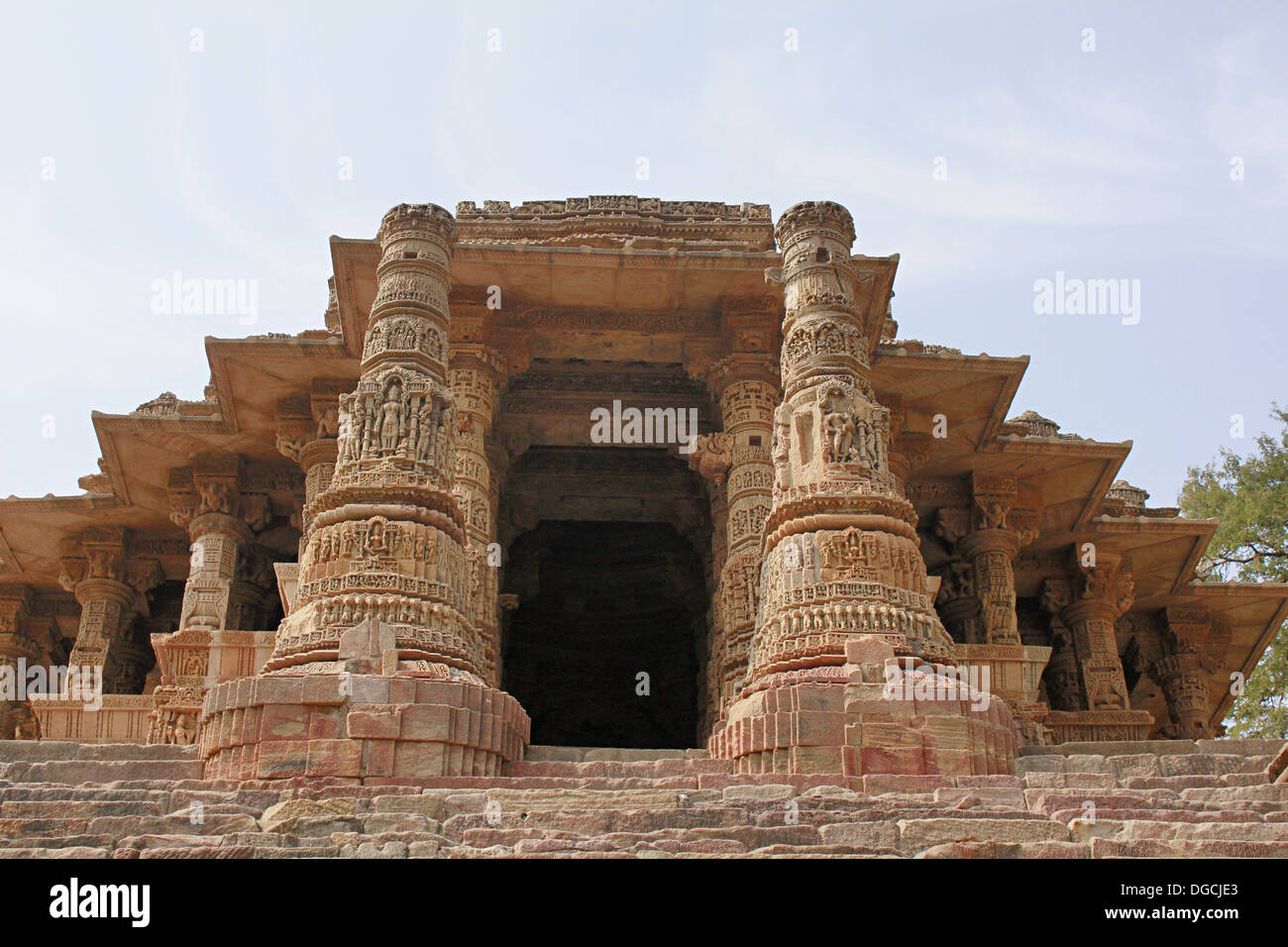 The Sun Temple, Sabha Mandap, Modhera, Gujarat, India Stock Photo - Alamy