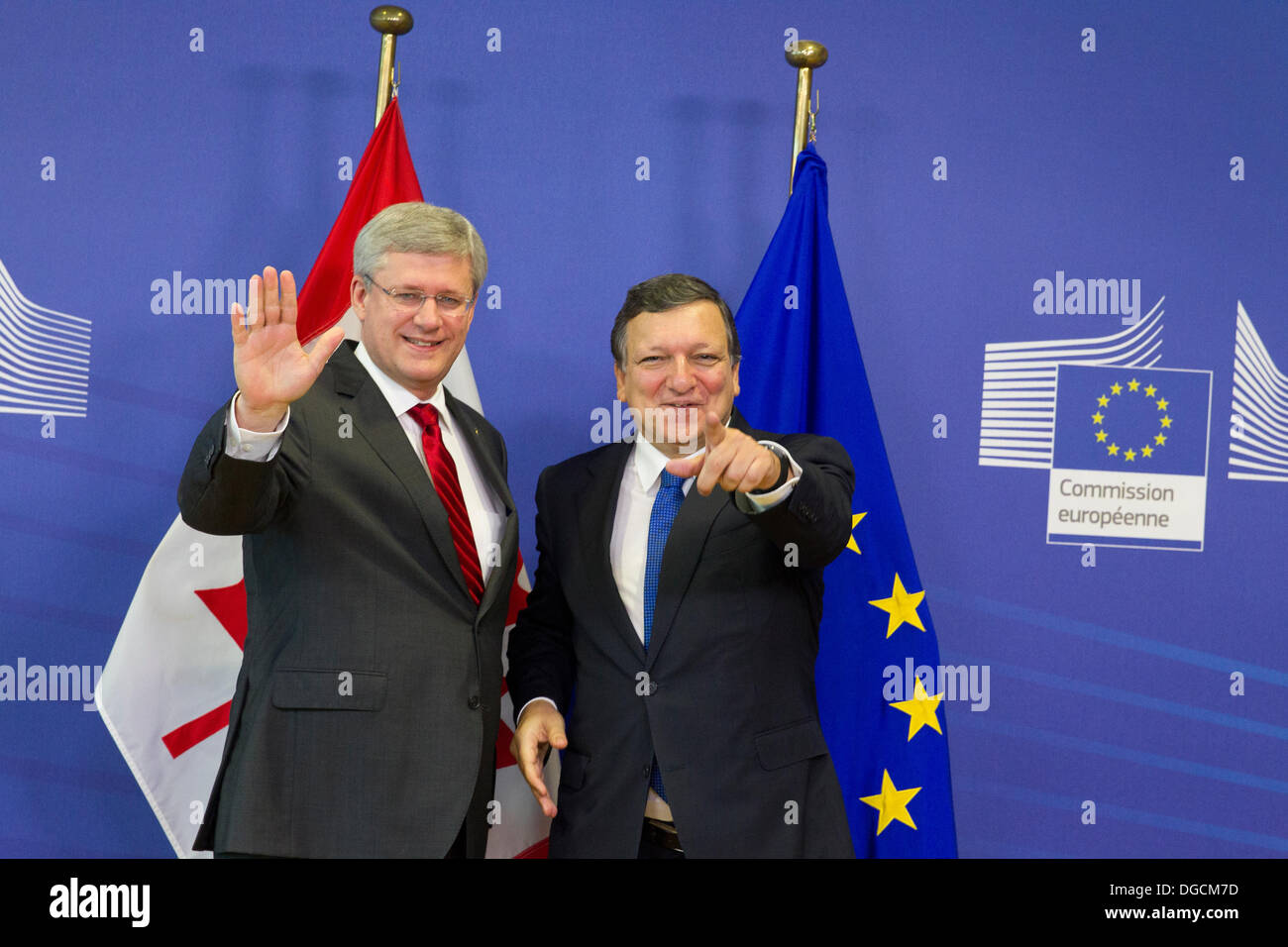 Stephen Harper Prime Minister canada visit europe Stock Photo - Alamy