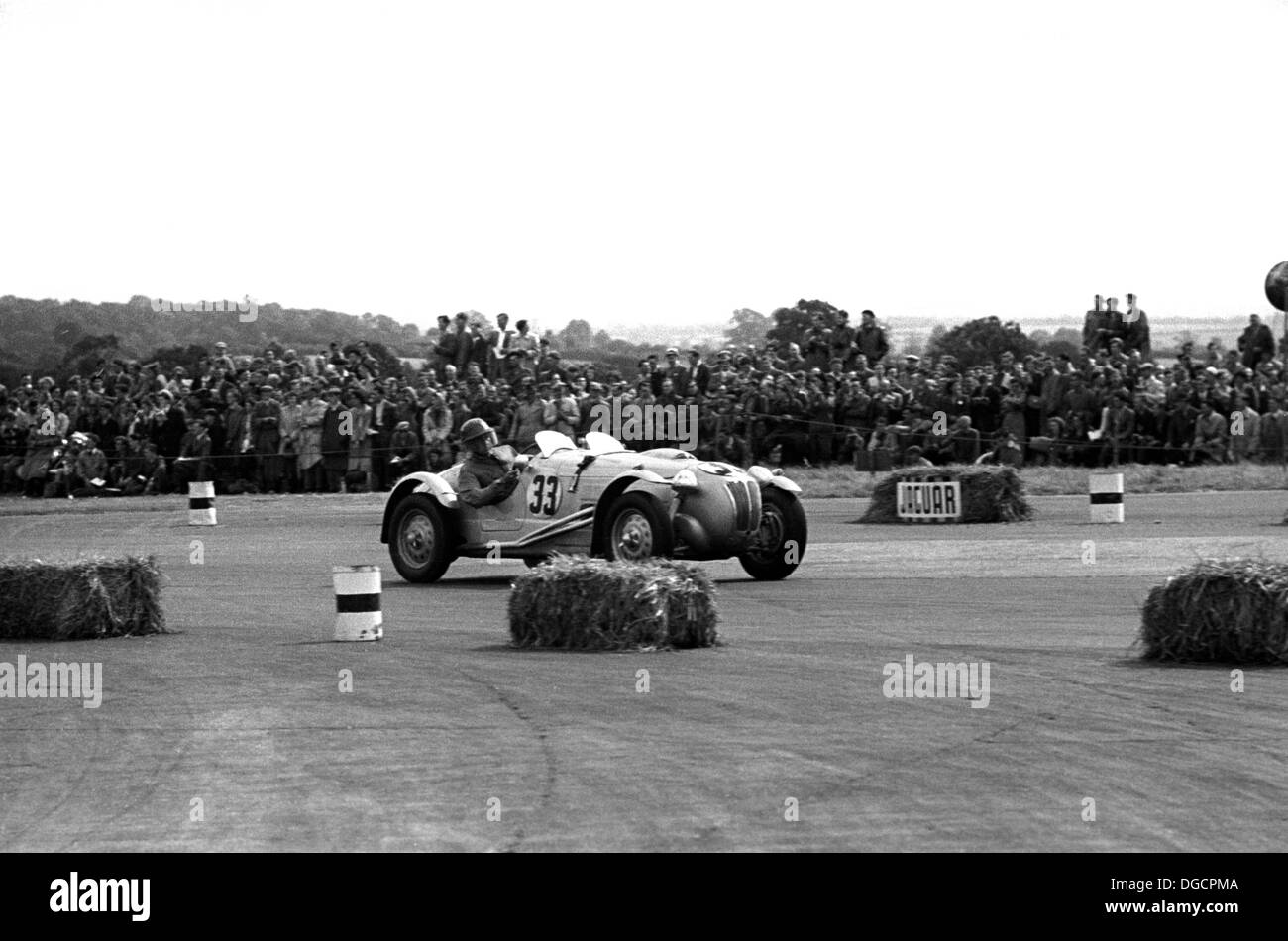 Silverstone 1950 hi-res stock photography and images - Alamy