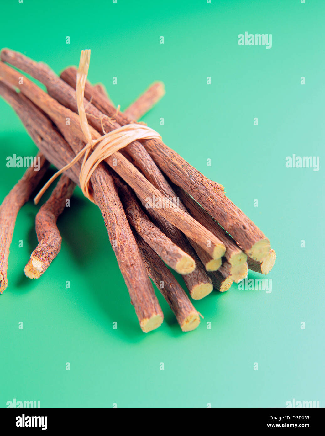 Bunch of licorice root hi-res stock photography and images - Alamy