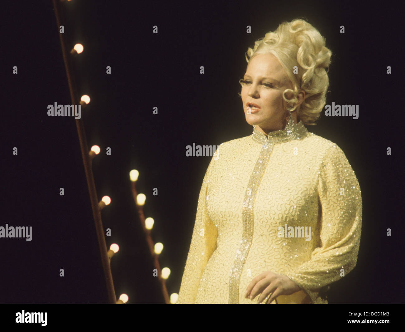 PEGGY LEE (1920-2002) US singer about 1960 Stock Photo - Alamy