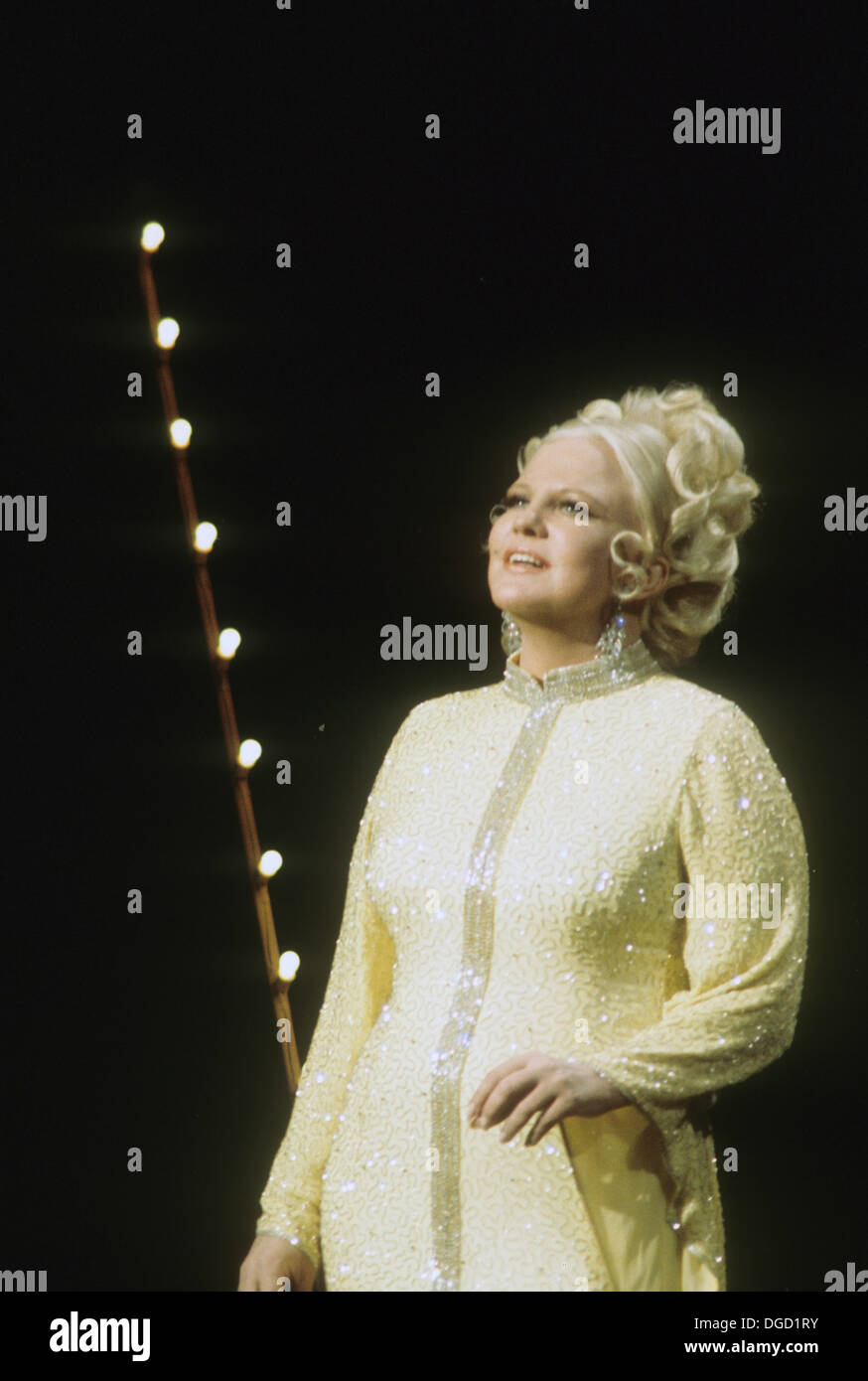 PEGGY LEE (1920-2002) US singer about 1960 Stock Photo - Alamy