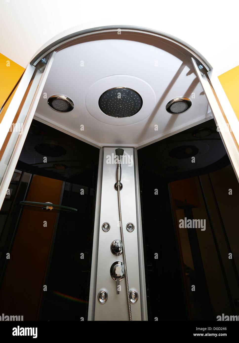 Shower room hi-res stock photography and images - Alamy