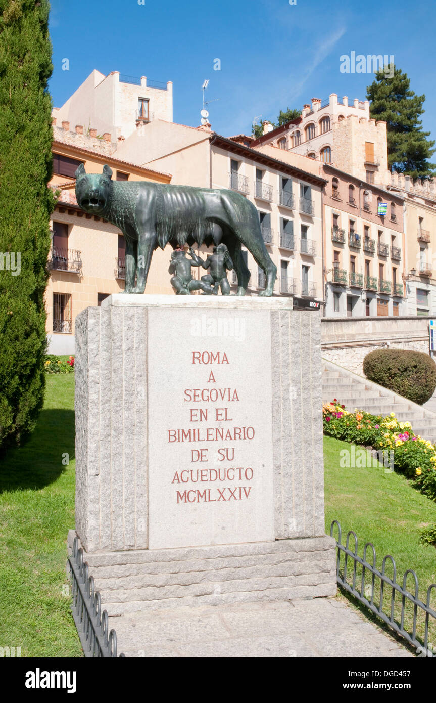 Roman Statue Segovia High Resolution Stock Photography and Images - Alamy