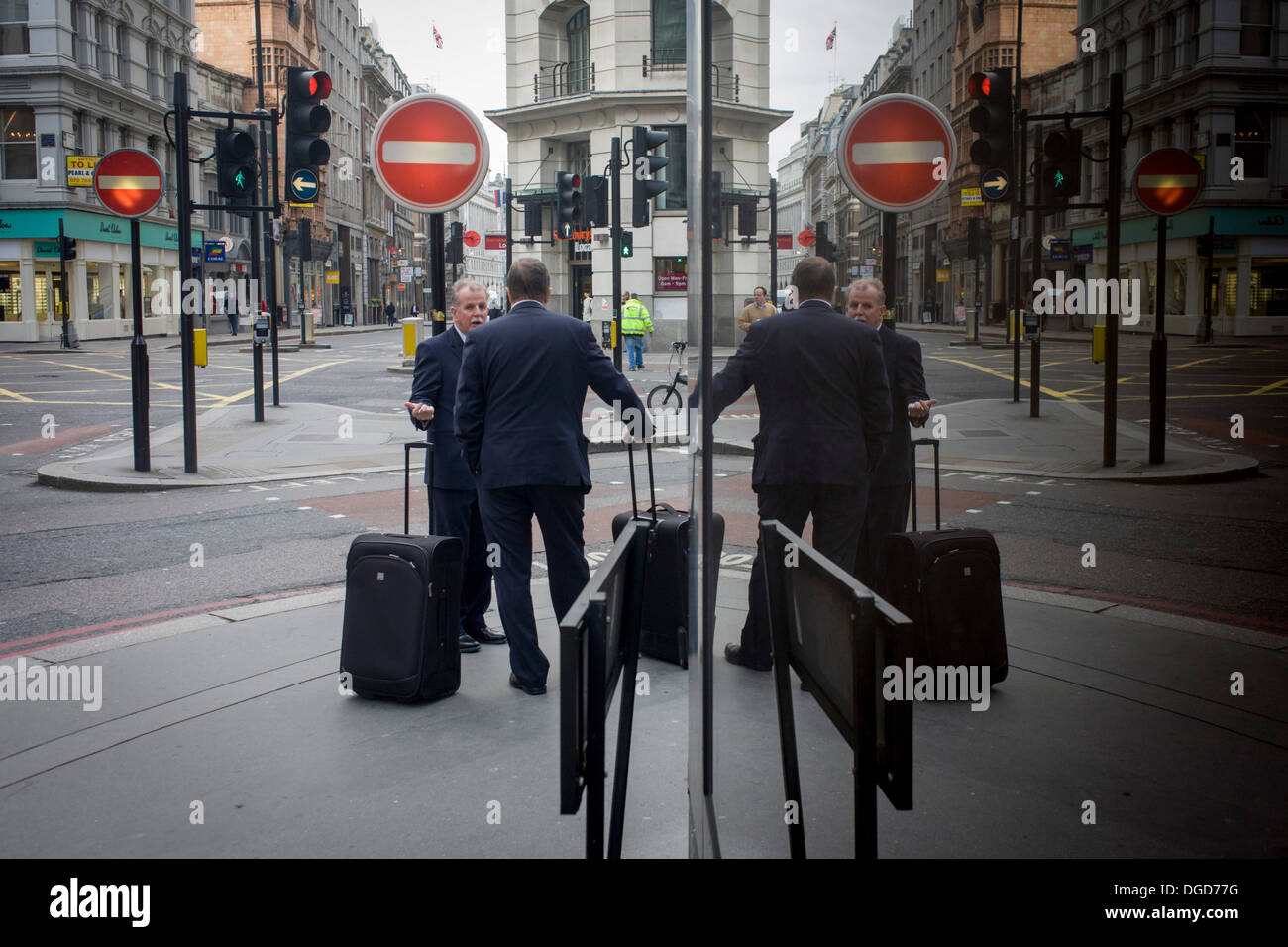 Symmetrical symmetry talk hi-res stock photography and images - Alamy